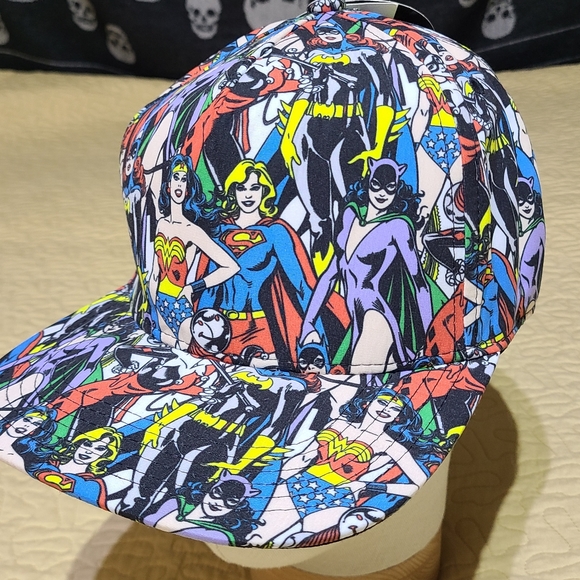 DC Comics | Accessories | Dc Comics Women Superheroes And Villians ...
